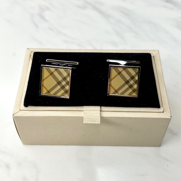 Burberry | Accessories | New Mens Burberry Cufflinks Classic Twill ...